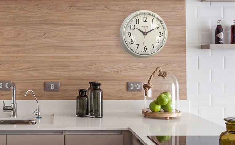 Our Ultimate Guide to Finding the Perfect Retro Wall Clock